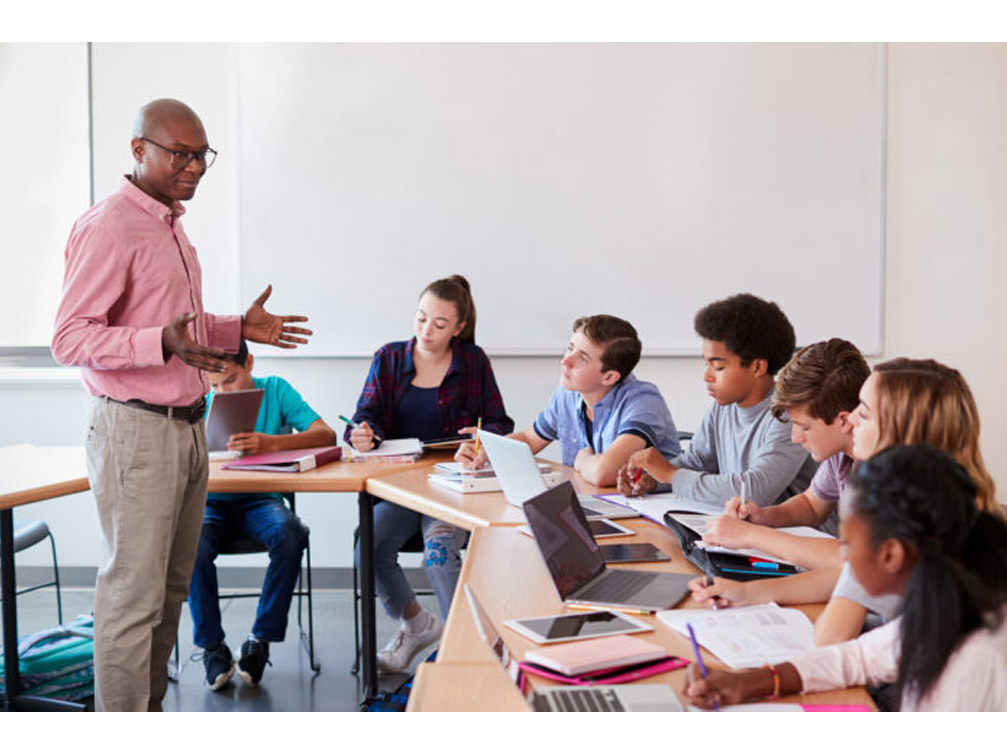 Luyện thi A-level với A-level preparation classes - iTutor